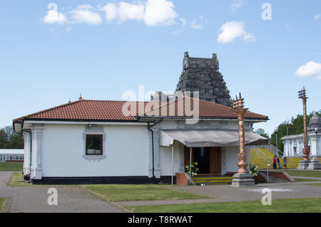 Hindu temple gopuram and lord vishnu statue. South India Stock Photo ...