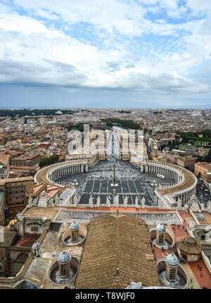Vatican - Oct 14, 2018. Aerial view of the Saint Peter Square of ...