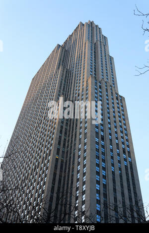 RCA Building - Rockefeller Center - 30 Rockefeller Plaza, New York, USA ...