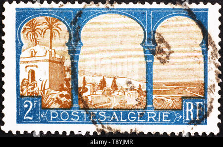 Algeria postage stamp Stock Photo - Alamy