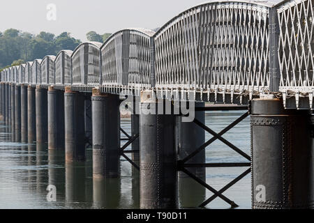 A sidelong view of Montrose Railway Bridge as it crossed the River South Esk Stock Photo - Alamy