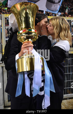 Lazio coach Simone Inzaghi and his wife Gaia Lucariello at the sea in ...