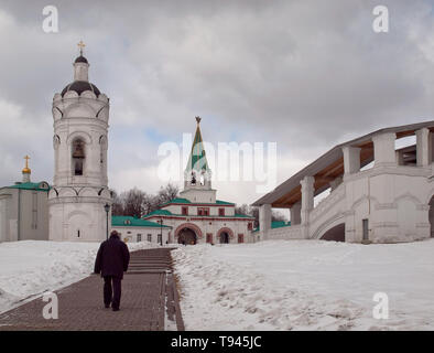 Traditional Russian white Church, winter, Kolomenskoe, Moscow, Russia ...