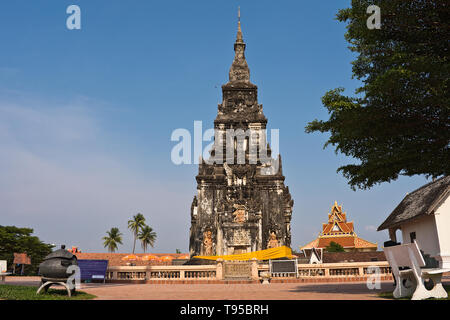 That Ing Hang Stupa, Savannakhet, Laos Stock Photo - Alamy