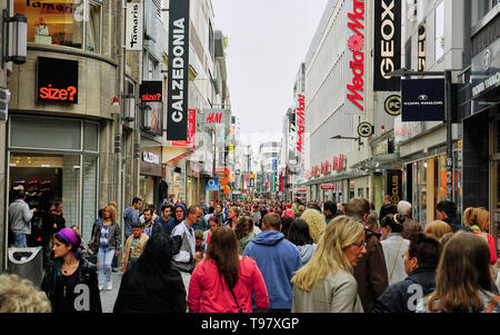 Hohe Street, a busy shopping street in Cologne, West Germany. The ...