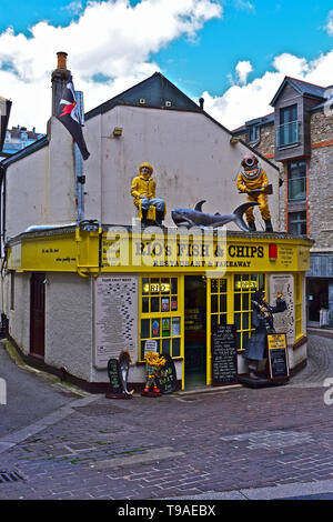 Devon Brixham traditional seaside fish and chip shop Stock Photo - Alamy