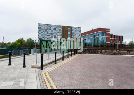 The new footbridge linking the new Business Park to the Railway Station ...