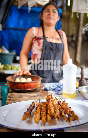 Delicious Suri, palm tree worms, fried and ready to eat on Bellavista ...