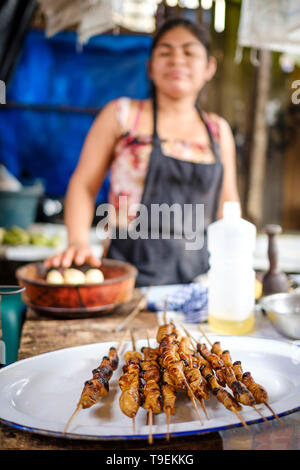 Delicious Suri, palm tree worms, fried and ready to eat on Bellavista ...