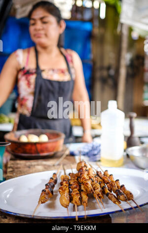 Delicious Suri, palm tree worms, fried and ready to eat on Bellavista ...