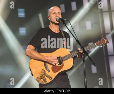 Hamburg, Germany. 19th May, 2019. Alexa Feser, singer, performs at the ...