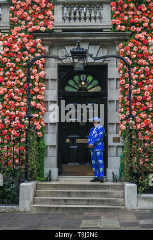 A doorman stands at the entrance to Annabels private Club in Berkeley ...