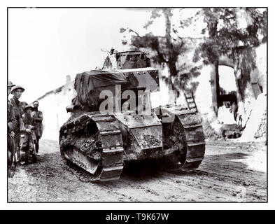 The French light tank Renault FT 17, first World War One armoured tank ...