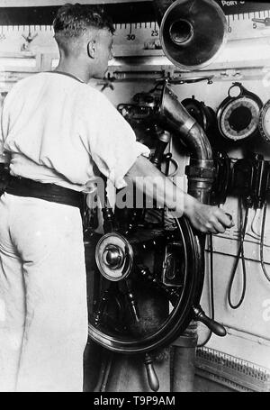 Royal Navy Helmsman Stock Photo: 56754289 - Alamy