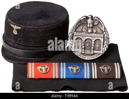 Rudolf Heß (1894 - 1987) - a prototype of the Blood Order 1933 Heß's ...