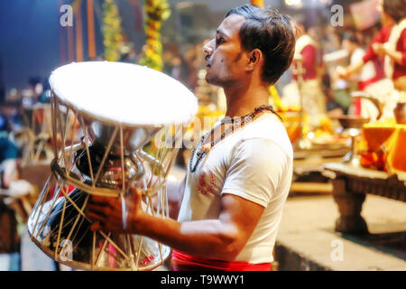Varanasi Ganga aarti ritual ceremony performed by young Hindu priests ...