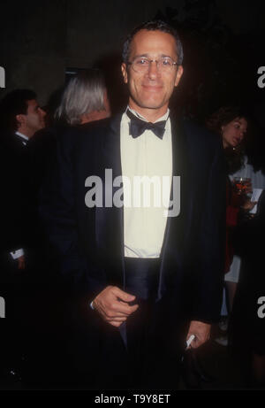 In this April 1994 photo, James Fulton and his daughter Diane Daigle ...