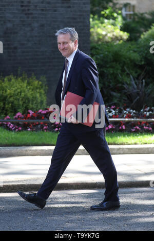 Education Secretary Damian Hinds arrives in Downing Street, London, for ...