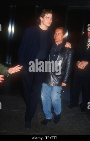 Actors Brendan Fraser and Joe Pesci in the movie With Onors, 1994 Stock ...