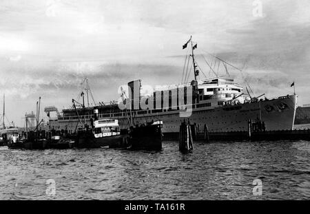 The Strength through Joy ship 'Wilhelm Gustloff', 1937 Stock Photo - Alamy