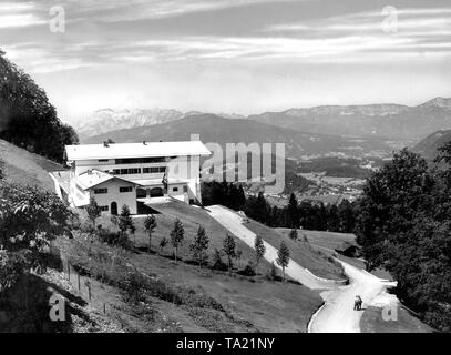 The estate of Hitler on the Obersalzberg near Berchtesgaden. Nazi ...