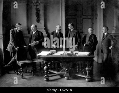The German peace delegation in Versailles, 1919 Stock Photo - Alamy