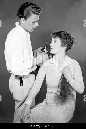 Helene Costello 20s Stock Photo - Alamy