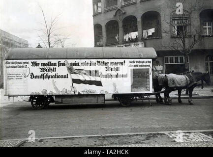 Election poster of the DNVP for the Reich election on 31. July 1932 ...