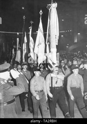 Uniformed members of the DNVP (German National People's Party) march ...