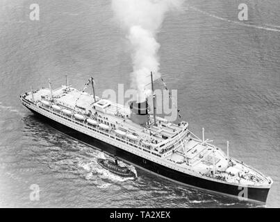 The French ocean liner SS "Champlain" reaches the port of New York City ...