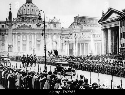 Pope Pius XI receives Benito Mussolini in audience. In the image, the ...