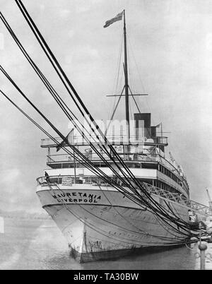 The RMS Mauretania was a British luxury ocean liner, launched in 1906 ...
