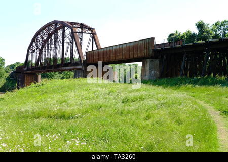 Whiskey Bridge, a railway bridge crossing over the Brazos River near ...