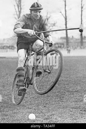 cycle polo player Stock Photo - Alamy