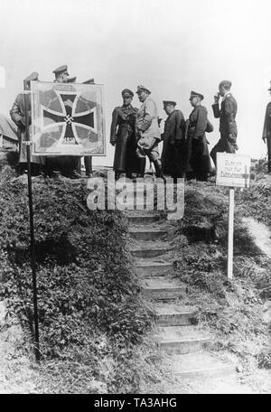 Hermann Goering at a Luftwaffe (air force) unit in France, 1940 Stock ...