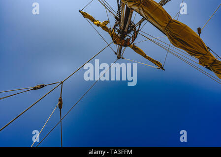 Sails and ropes of the main mast of a caravel ship, Santa María ...