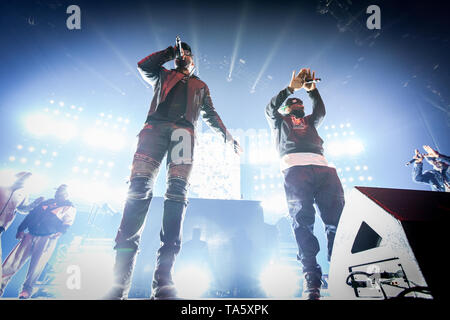 Ghostface Killah and RZA of the Wu Tang Clan Backstage at the ...