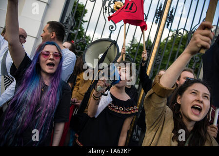 Left wing activists shouting slogans in front of the Atomic Bomb Dome ...