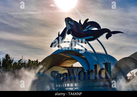 Seaworld Sign at the Entrance to Seaworld, Orlando Florida Stock Photo ...