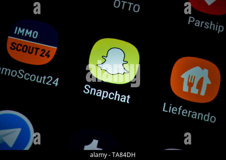 Smartphone, display, ext., Snapchat, Display, App Stock Photo - Alamy