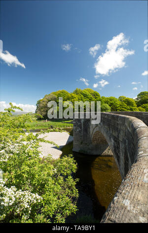 The Loyn Bridge over the River Lune near Gressingham, Lancashire ...