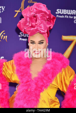 Patrick Starr attends the premiere of Disney's "Frozen 2" at Dolby ...