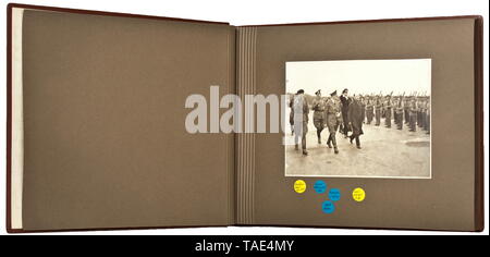 General of Infantry Rudolf Schmundt - an official presentation photo ...