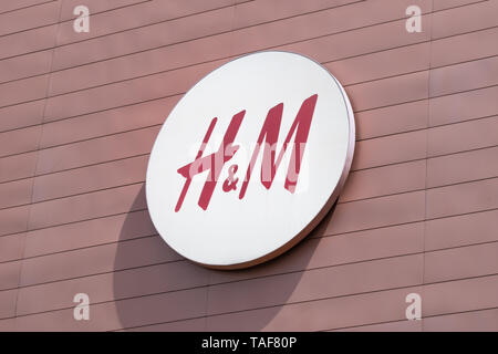 A shop sign of H&M, on May 07, 2022 in New-York City, USA. Photo by ...