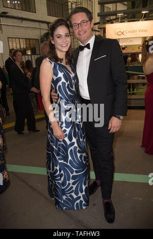 24 May 2019, Berlin: Sabine Scheuer and Andreas Scheuer (CSU), Federal ...