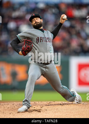 San Francisco Giants pitcher Robbie Ray during a baseball game against ...