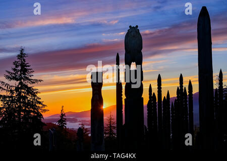 Japanese Ainu totems, Kamui Mintara, Playground of the Gods, Kushiro ...
