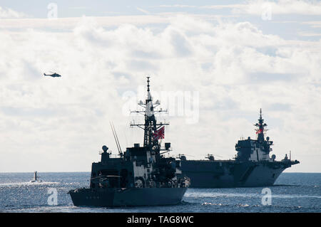 The Izumo-class helicopter destroyer of Japan Maritime Self-Defense ...