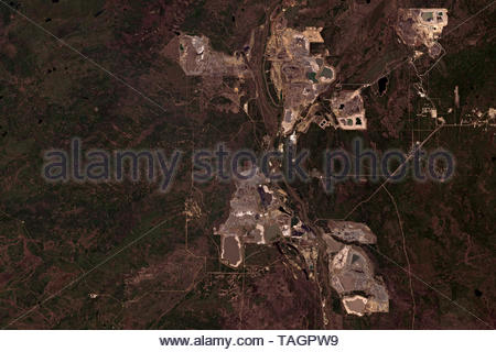 Athabasca Oil Sands in Fort McMurray, Canada is the worlds largest ...