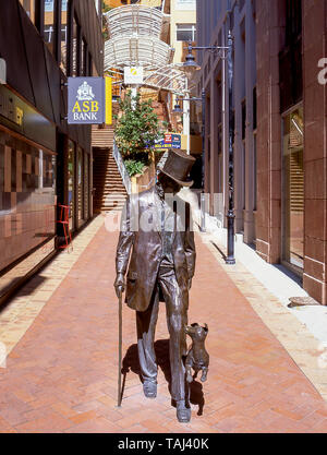 Plimmer & his dog statue, The Plimmer steps, Lambton Quay, Wellington ...
